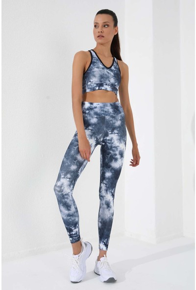 Tommy Life Mor Kadın Karışık Batik Desenli Dar Kalıp V Yaka Tayt Takım - 95291 Tommy Life Mor Kadın Karışık Batik Desenli Dar Kalıp V Yaka Tayt Takım - 95291