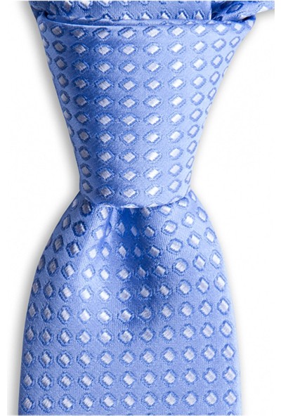 1001 Kravat Açık Mavi Desenli 7,5 cm Genişliğinde Ipek Kravat 1001 Kravat Açık Mavi Desenli 7,5 cm Genişliğinde Ipek Kravat