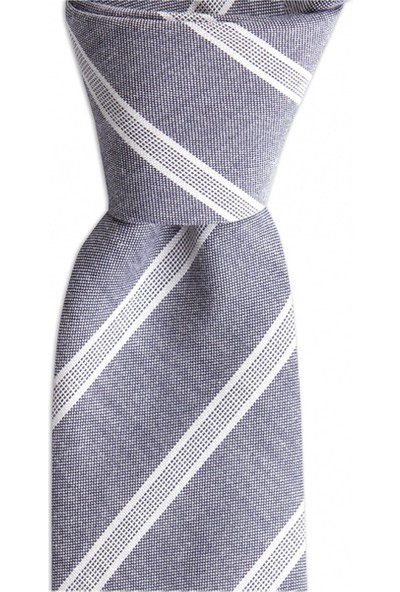 1001 Kravat Açık Gri Renkli 6 cm Genişliğinde Pamuk Kravat 1001 Kravat Açık Gri Renkli 6 cm Genişliğinde Pamuk Kravat