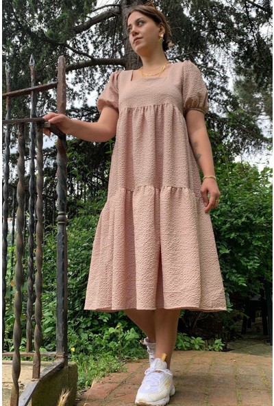 Lars Butik Kadın Kare Yaka Kısa Kollu ve Lastikli Uzun Bej Elbise