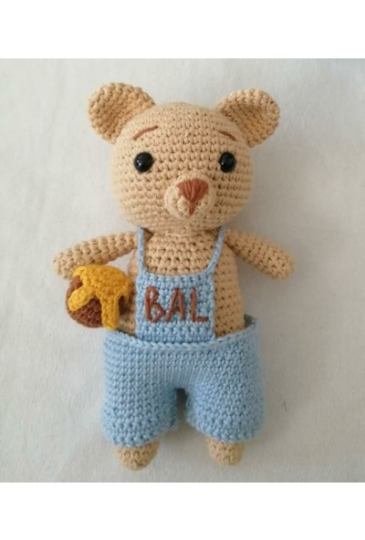 Oyuncak Park Mavi Tulumlu Ballı Ayıcık Amigurumi Organik Oyuncak Oyuncak Park Mavi Tulumlu Ballı Ayıcık Amigurumi Organik Oyuncak
