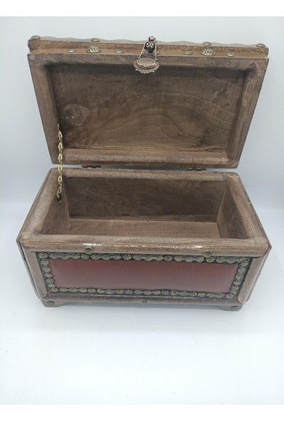 Ka&ay Dekoratif Bordo Deri Kaplama Ceviz Sandık Ka&ay Dekoratif Bordo Deri Kaplama Ceviz Sandık