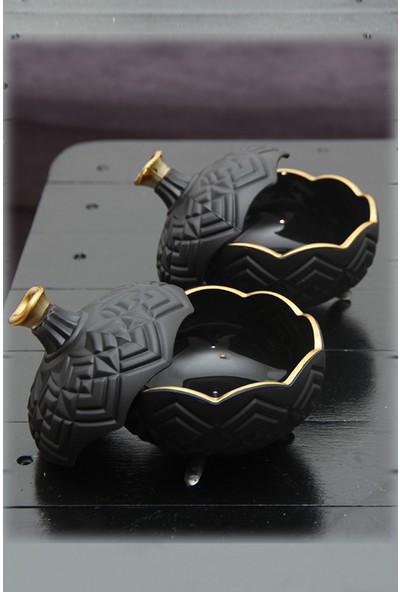 Pink Design Kitchen, Ayaklı Yaldızlı Mat Siyah Şekerlik 2 Adet Pink Design Kitchen, Ayaklı Yaldızlı Mat Siyah Şekerlik 2 Adet