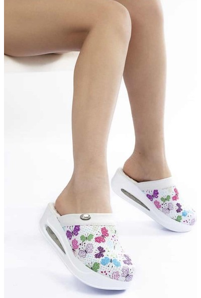 Mnd Medical Masaj Tabanlı Kelebek Desen Beyaz Sabo Hastane Doktor Hemşire Aşçı Terliği