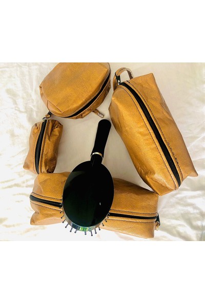 Dumma Shop 4 Lü Makya Çantası Seti ve Oval Saç Fırçası