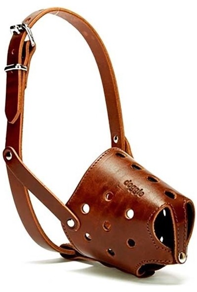 Doggie Kısa Burun Koruma Deri Köpek Ağızlık Large Kahverengi 2X55-60 cm Doggie Kısa Burun Koruma Deri Köpek Ağızlık Large Kahverengi 2X55-60 cm