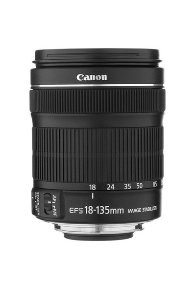 Canon EF-S 18-135MM F3.5-5.6 IS Objektif