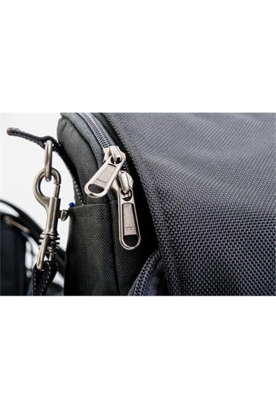 ThinkTank Mirrorless Mover 5 Aynasız Fotoğraf Makinesi Sırt Çantası ThinkTank Mirrorless Mover 5 Aynasız Fotoğraf Makinesi Sırt Çantası