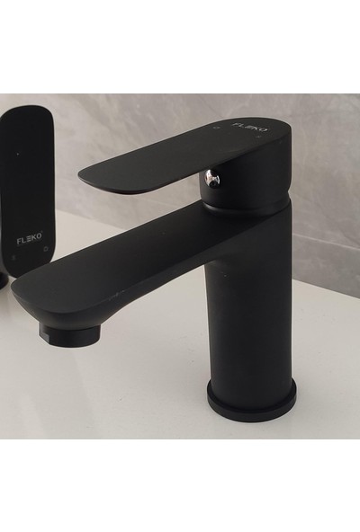 Fleko Siyah Lavabo Bataryası Fleko Siyah Lavabo Bataryası