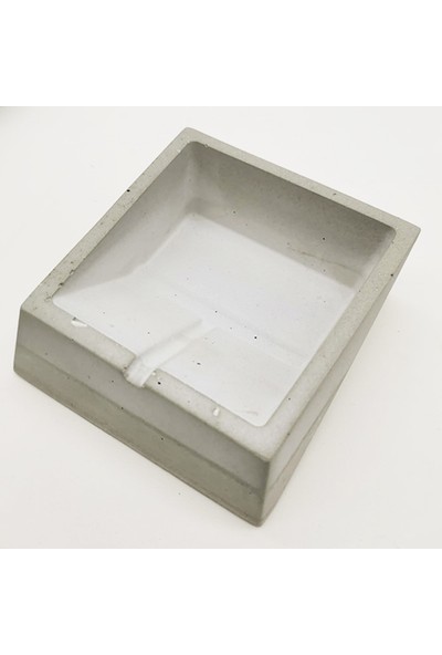 Hediye Burada Kül Tablası Beton