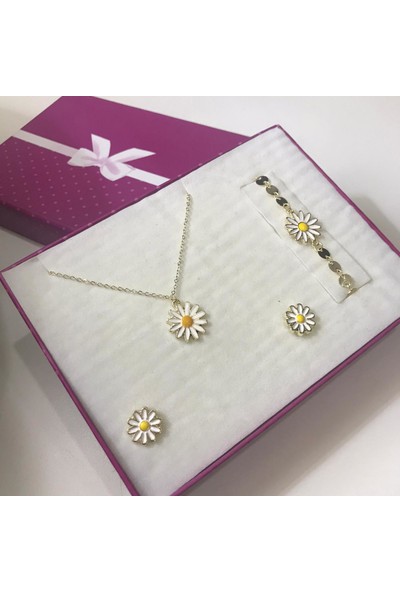 Vişneli Papatya Işlemeli Kadın Kolye Küpe Bileklik Seti