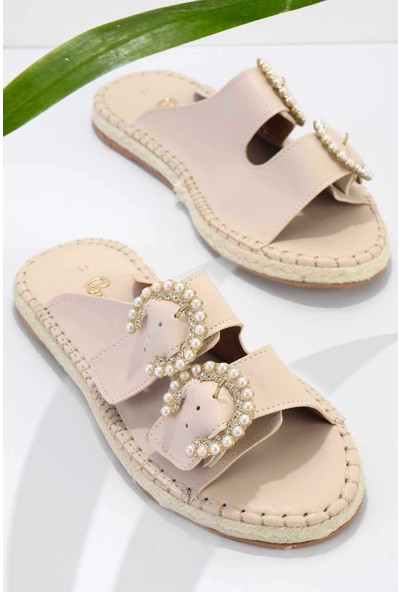 Bambi Beyaz Kadın Terlik K04962011009