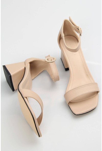 Derimall Kadın Tek Bant Topuklu 300011 Cilt SuniDeri Ayakkabı Derimall Kadın Tek Bant Topuklu 300011 Cilt SuniDeri Ayakkabı