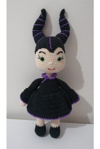 Malefiz Bebek Amigurumi Oyuncak