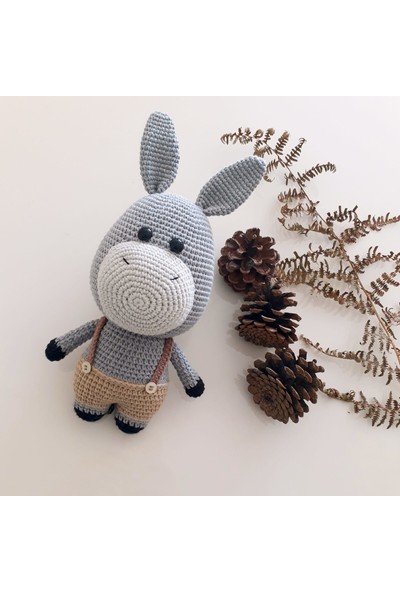 Bernard Eşek Sıpası Amigurumi Oyuncak Bernard Eşek Sıpası Amigurumi Oyuncak