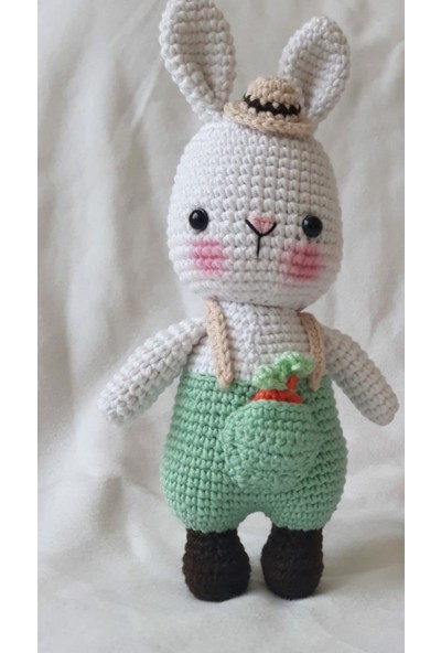 Oyuncak Park Şapkalı Minnoş Tavşan Amigurumi Organik Oyuncak