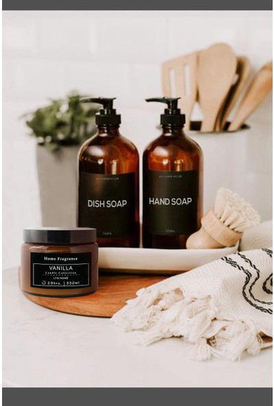 Lyn Home & Decor 2'li Amber Mutfak Için Siyah Etiketli Şişe 250 ml Lyn Home & Decor 2'li Amber Mutfak Için Siyah Etiketli Şişe 250 ml