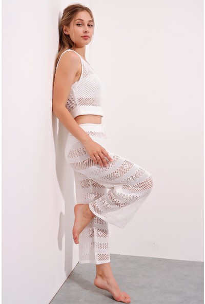 Chuba Kadın Beyaz New Summer Ajurlu Triko Pantolon Plaj Takım 21S702 Chuba Kadın Beyaz New Summer Ajurlu Triko Pantolon Plaj Takım 21S702