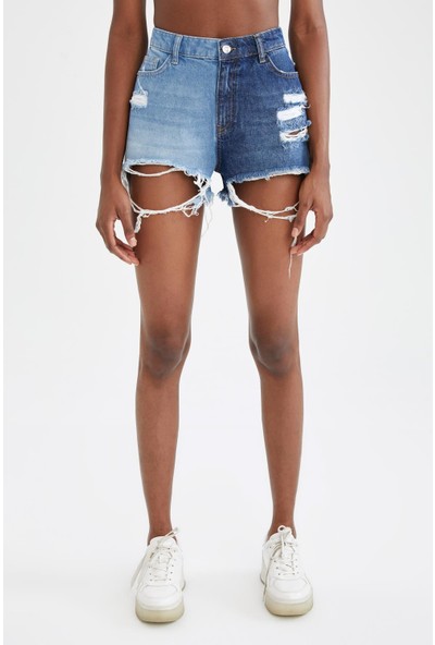 Defacto Renk Bloklu Yüksek Bel Yırtık Detaylı Jean Mini Şort V1386AZ21HS
