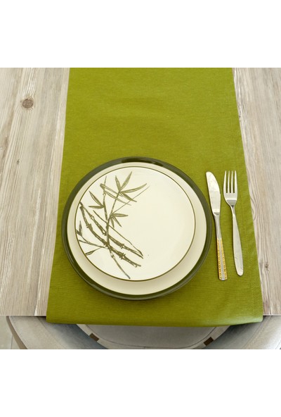 Vivamaison Düz Pamuk 135 x 42 Cm Runner Masa Örtüsü Vivamaison Düz Pamuk 135 x 42 Cm Runner Masa Örtüsü