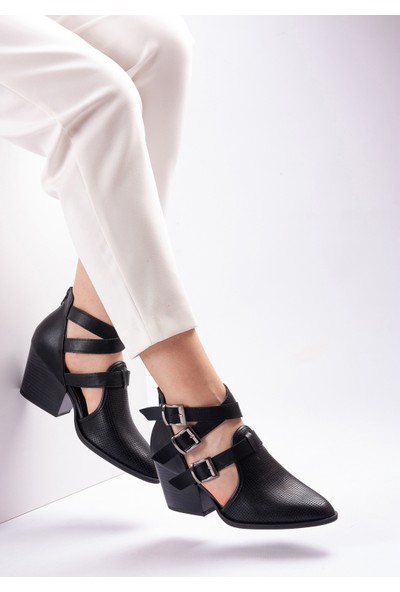 Bej Ayakkabı Bella Kadın Özel Tasarım Toka Ayarlı Arkadan Fermuarlı Siyah Cilt Yazlık Ayakkabı Bej Ayakkabı Bella Kadın Özel Tasarım Toka Ayarlı Arkadan Fermuarlı Siyah Cilt Yazlık Ayakkabı