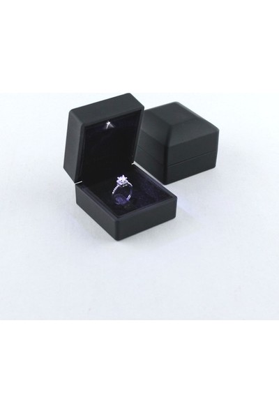 Diamond Life Işıklı Siyah Yüzük Kutusu