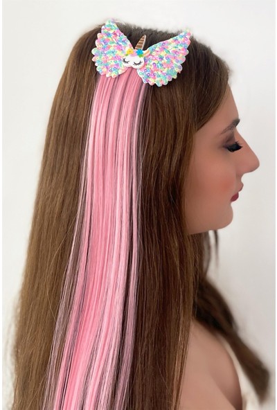 Takıştır Pembe Renk Pullu Unicorn Figürlü Pembe Renk Saçlı Yan Toka Takıştır Pembe Renk Pullu Unicorn Figürlü Pembe Renk Saçlı Yan Toka