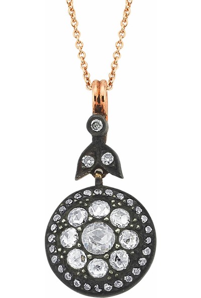 Altınbaş Elmas Kolye