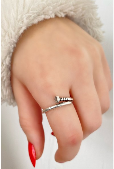 Takıştır Antik Çivi Figürlü Ayarlanabilir Yüzük