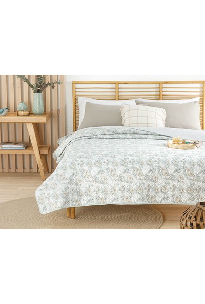 English Home Pure Hawaian King Size Çok Amaçlı Yatak Örtüsü 240 x 220 cm Seledon English Home Pure Hawaian King Size Çok Amaçlı Yatak Örtüsü 240 x 220 cm Seledon