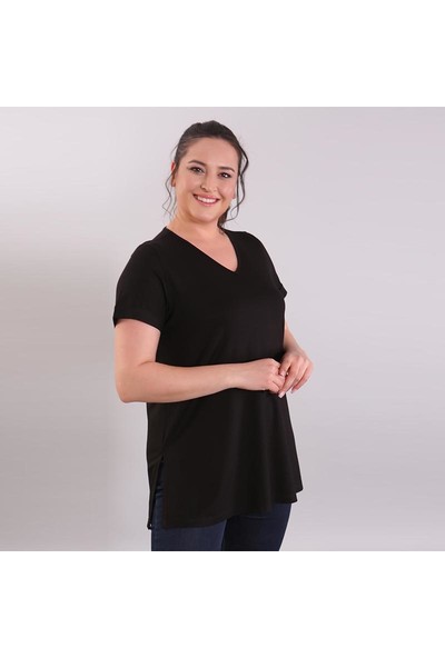 TREND42PLUS V Yaka Basic Siyah Büyük Beden Bluz
