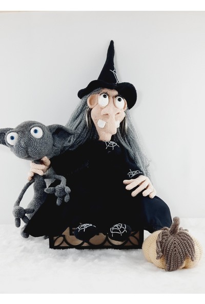 Lavinia Peluş Model Amigurumi Örgü Cadı