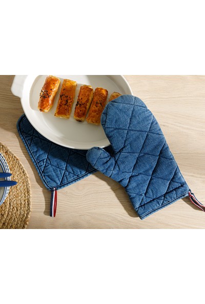 English Home Ginny Pamuk 2'li Mutfak Seti 20 x 20 - 19 x 30 cm. İndigo English Home Ginny Pamuk 2'li Mutfak Seti 20 x 20 - 19 x 30 cm. İndigo