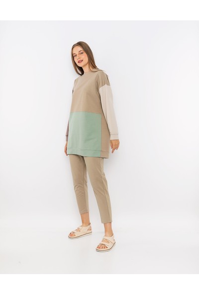 Garzia italia Taş Renk Geçiş Detaylı Ipeksi Dokulu Pantalonlu Takım