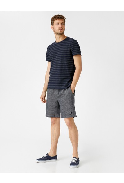 Koton Erkek Respect Life Yasama Saygi - Basic Pamuklu Şort