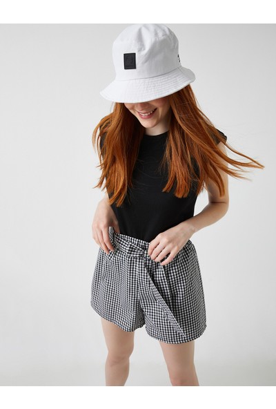 Koton Kadın Kareli Şort Kuşaklı Pamuklu