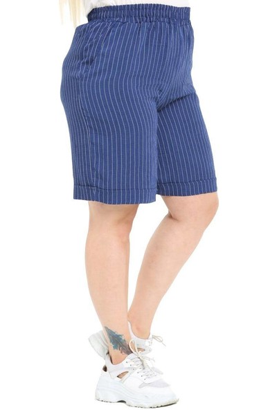 Hanezza Büyük Beden Beli Lastikli Çizgili Şort Hanezza Büyük Beden Beli Lastikli Çizgili Şort