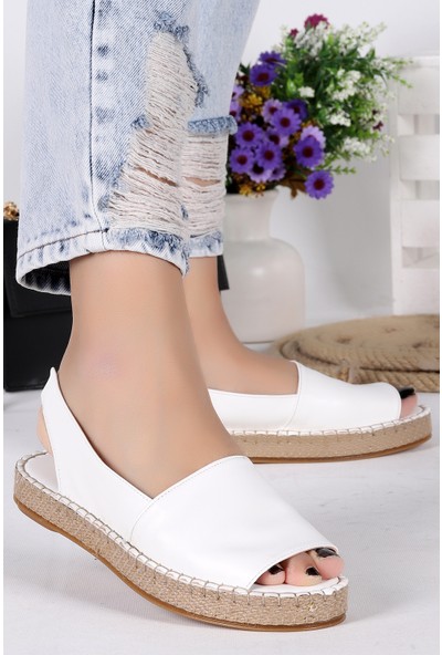 Potincim Pnt 561067 Cilt Günlük Kadın Sandalet Ayakkabı Beyaz Potincim Pnt 561067 Cilt Günlük Kadın Sandalet Ayakkabı Beyaz