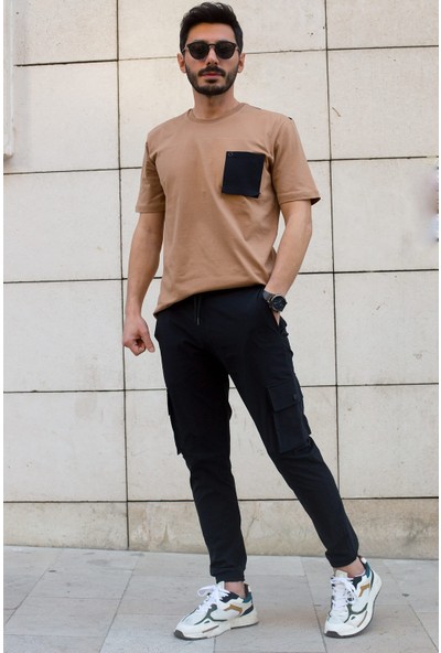 Valiberta Cep Detaylı Pamuk T-Shirt ve Paraşüt Pantolon Kombini