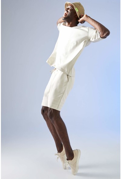 DeFacto Regular Fit Beli Bağcıklı Pamuklu Penye Şort U5044AZ21SM