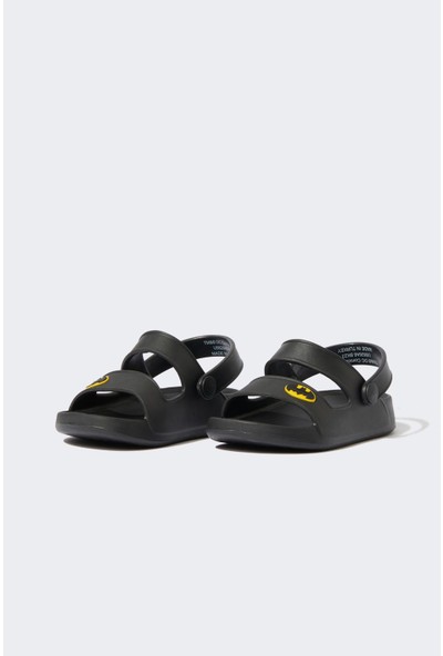 DeFacto Erkek Çocuk Batman Lisanslı Sandalet