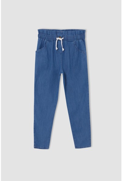 DeFacto Kız Çocuk Carrot Fit Esnek Belli Jean Pantolon N9173A621HS DeFacto Kız Çocuk Carrot Fit Esnek Belli Jean Pantolon N9173A621HS