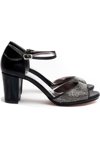 La Scada MR4796 Siyah Kadın Abiye Ayakkabı La Scada MR4796 Siyah Kadın Abiye Ayakkabı