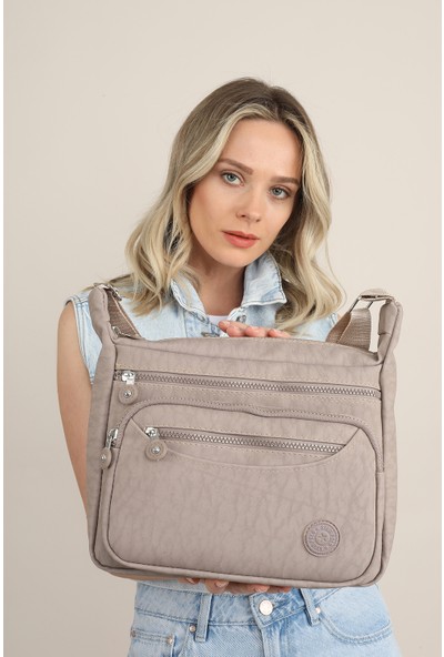 Madamra Vizon Kadın Krinkıl Kumaş Çok Bölmeli Çanta