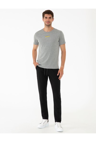 Pierre Cardin Siyah Slim Fit Eşofman Altı 50243993-VR046 Pierre Cardin Siyah Slim Fit Eşofman Altı 50243993-VR046