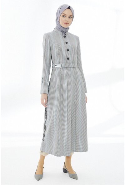 Zühre Ekoseli ve Kuşak Detaylı Mavi Kap 11996