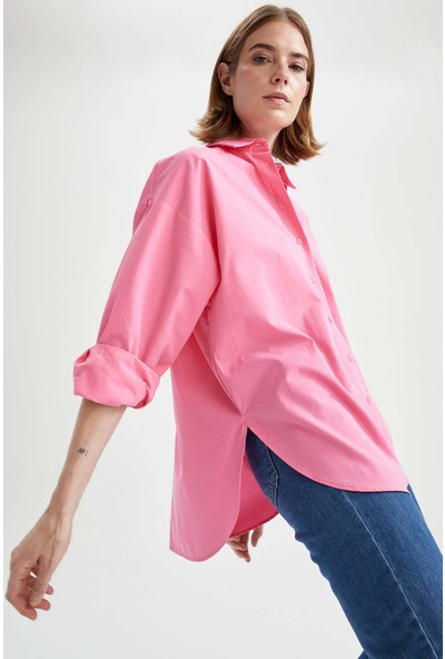 DeFacto Oversize Fit Pamuklu Uzun Kollu Poplin Gömlek T8735AZ21AU DeFacto Oversize Fit Pamuklu Uzun Kollu Poplin Gömlek T8735AZ21AU