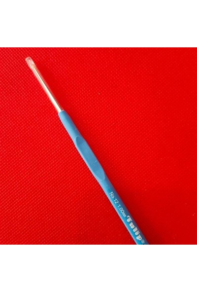 Tulip Plastik Saplı Dantel Tığları 12 Num Tulip Plastik Saplı Dantel Tığları 12 Num