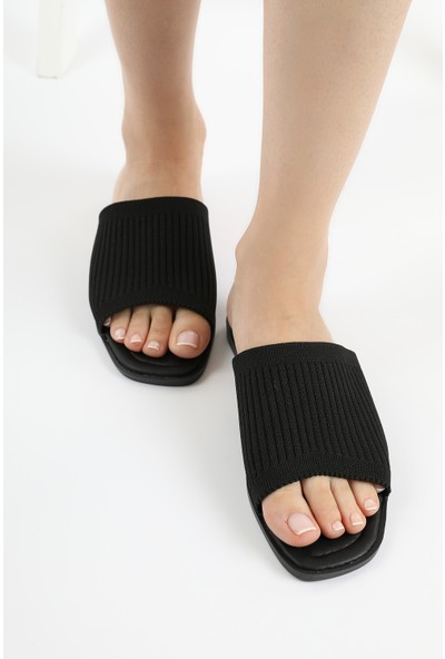 Madamra Siyah Kadın Triko Terlik