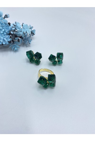 Combin Accessory Renkli Kristal Taş Yüzük ve Küpe Kombin